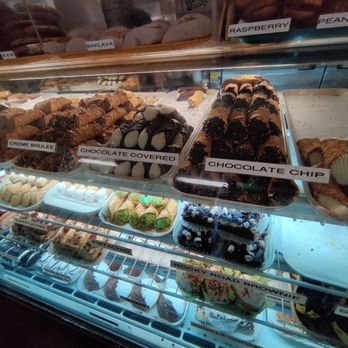 BOVA’S BAKERY - Updated March 2025 - 1699 Photos & 1830 Reviews - 134 ...