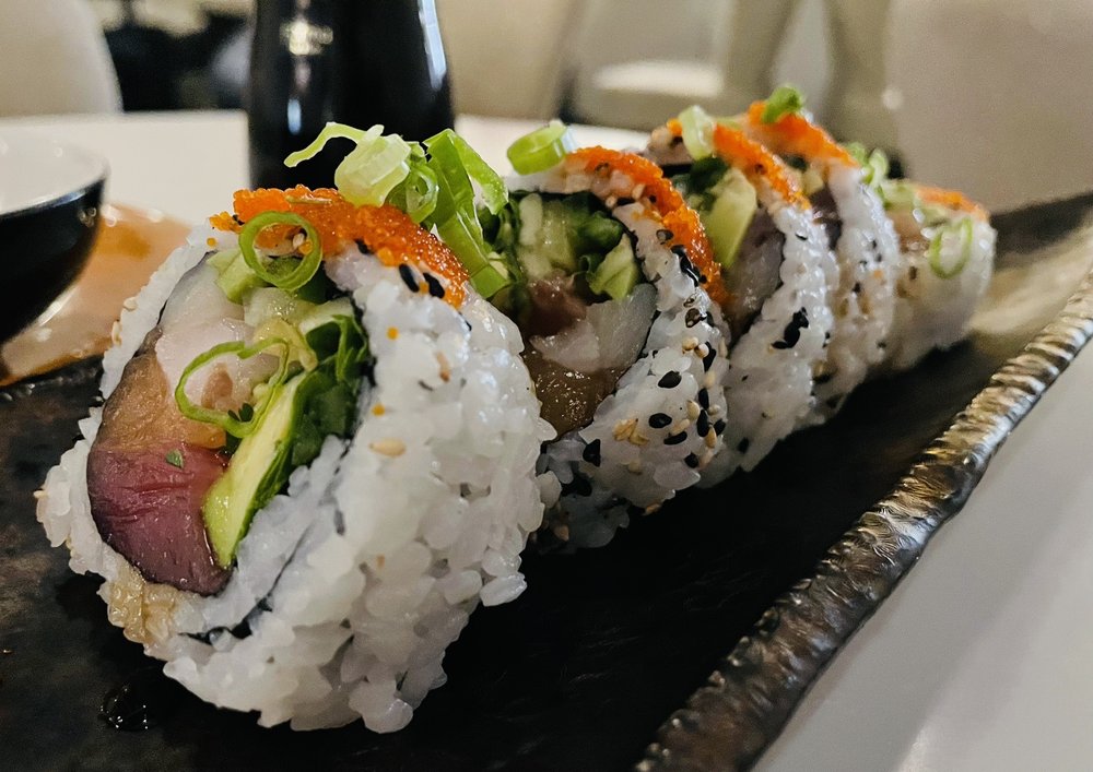 FRIENDS SUSHI - 1000 Photos & 1455 Reviews - 710 N Rush St, Chicago ...
