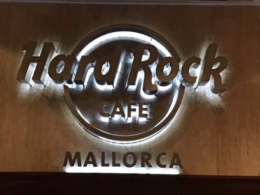 HARD ROCK CAFE - 44 Photos & 14 Reviews - Paseo Maritimo, s/n, Palma de ...