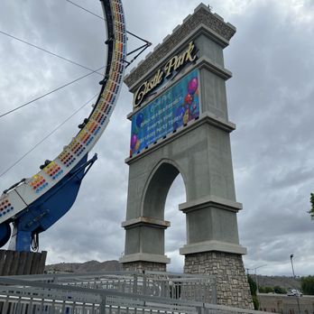 CASTLE PARK - Updated June 2025 - 678 Photos & 842 Reviews - 3500 Polk ...