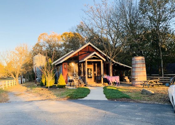 SASSAFRAS SPRINGS VINEYARD - 76 Photos & 40 Reviews - Wineries - 6461 E ...