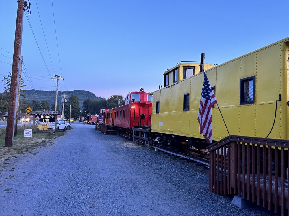 HOBO INN - Updated March 2025 - 27 Photos & 25 Reviews - 54106 Hwy 7 E ...