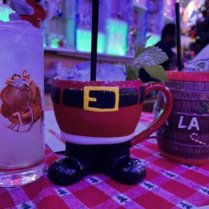 OVERLOOK LODGE: A RUSTIC WATERING HOLE - 240 Photos & 145 Reviews ...