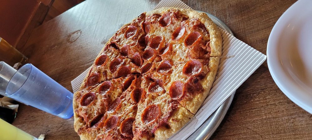 REDWOOD PIZZERIA - Updated September 2025 - 75 Photos & 291 Reviews ...