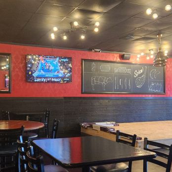 PHOEBUS SMOKEHOUSE - Updated October 2025 - 25 Photos & 12 Reviews - 31 E Mellen St, Hampton ...