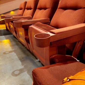 AMC CLASSIC MOUNDS VIEW 15 - Updated December 2025 - 15 Photos & 17 ...