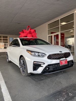 VALLEY KIA OF MODESTO - Updated January 2026 - 52 Photos & 137 Reviews ...