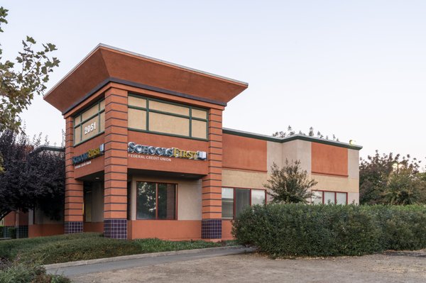 SCHOOLSFIRST FEDERAL CREDIT UNION - Updated April 2025 - 51 Reviews ...