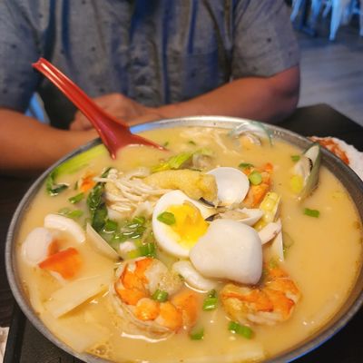 FLARE - Updated December 2025 - 38 Photos & 51 Reviews - 510 W Ocean ...