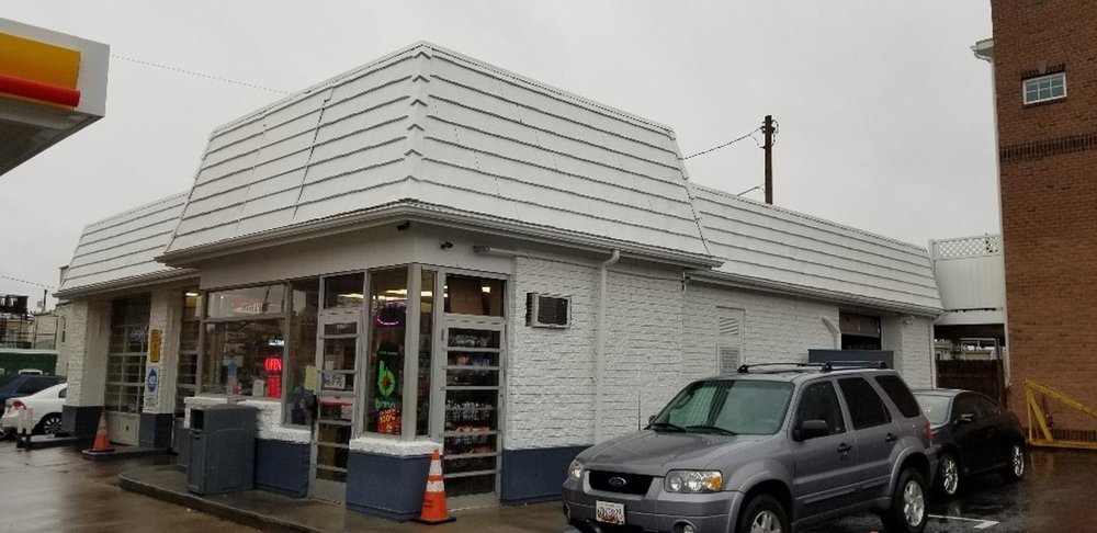 SHELL - Updated January 2026 - 57 Reviews - 601 S Luzerne Ave ...