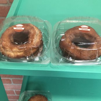 BRANFORD BEACH DONUT - Updated November 2025 - 32 Reviews & 49 Photos ...