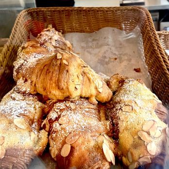 MASA MADRE ARTISANAL BAKERY - Updated May 2025 - 360 Photos & 41 ...