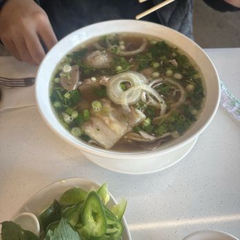 YUMMY PHO - Updated June 2025 - 403 Photos & 614 Reviews - 8920 161st ...