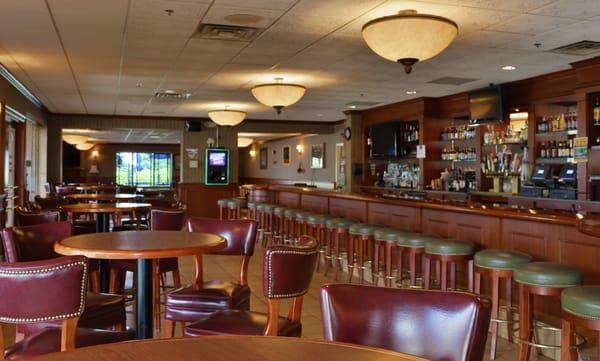 GRAND AVENUE TAVERN - Updated May 2026 - 12 Photos - 451 E Grand Ave ...