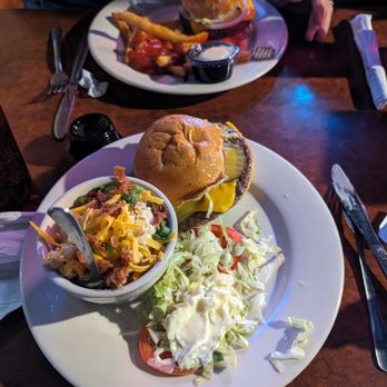 THE BLUE GOOSE SPORTS CAFÉ - Updated June 2025 - 163 Photos & 125 ...