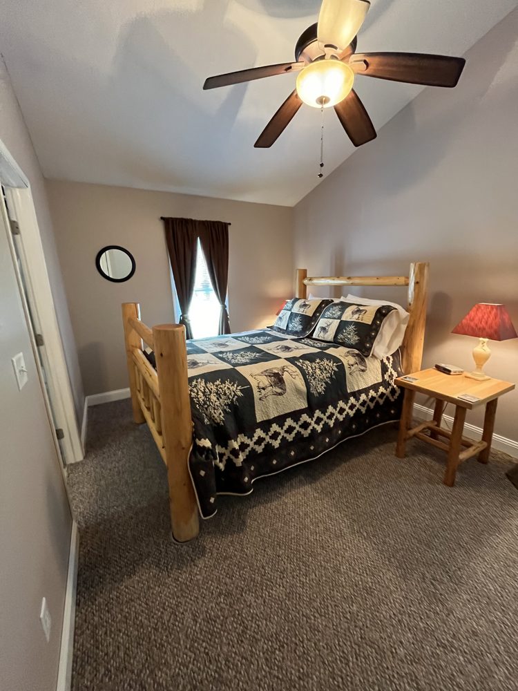 AMISH COUNTRY COTTAGE - Updated August 2025 - 14 Photos - 5467 Old Rte ...