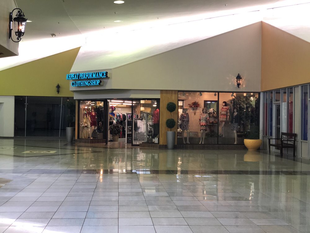 REPEAT PERFORMANCE CLOTHING SHOP - Updated January 2026 - 2700 State St ...