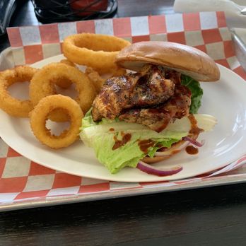 BIGGS’ BBQ - Updated December 2025 - 48 Photos & 32 Reviews - 405 W D ...