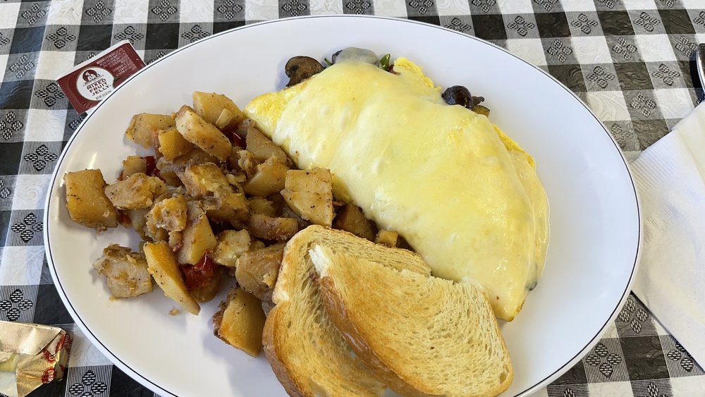 CT EUROPEAN CAFE & GRILL - 299 Photos & 291 Reviews - 4064 Mother Lode ...