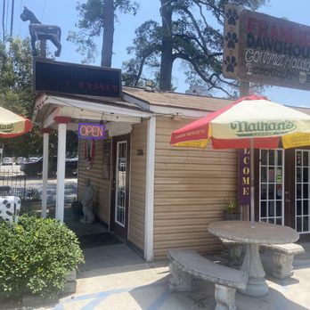 FRANKIE’S DAWG HOUSE - Updated October 2025 - 289 Photos & 182 Reviews ...