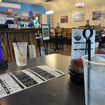 BEL TAVOLO PIZZERIA - Updated May 2025 - 50 Photos & 28 Reviews - 639 ...