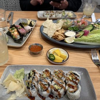 PACIFIC CATCH - Updated March 2025 - 409 Photos & 194 Reviews - 300 W ...