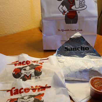 TACO VIÁ - Updated December 2025 - 26 Photos & 50 Reviews - 1221 NE ...