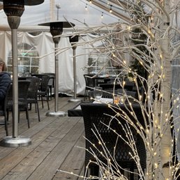 EPULO BISTRO - Updated October 2025 - 534 Photos & 564 Reviews - 190 ...