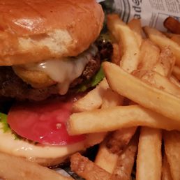 211 BAR & GRILL - Updated October 2025 - 40 Photos & 54 Reviews - 3444 ...