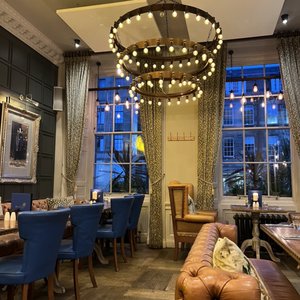 THE IVY ON THE SQUARE EDINBURGH - Updated 05/2025 - 125 Photos & 55 ...