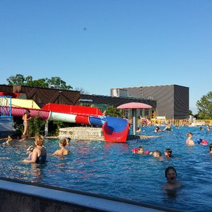 THERESIENBAD - Updated May 2024 - Hufelandgasse 3, Wien, Austria ...