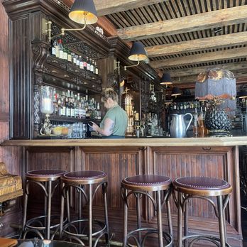 ARMITAGE ALEHOUSE - Updated August 2024 - 896 Photos & 337 Reviews ...