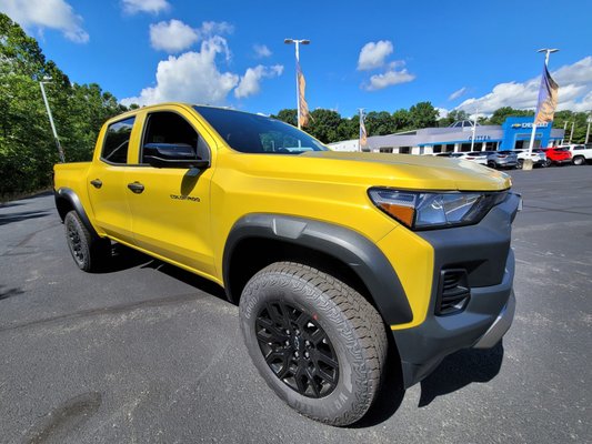 OUTTEN CHEVROLET OF HAMBURG - Updated December 2025 - 61 Photos & 24 ...