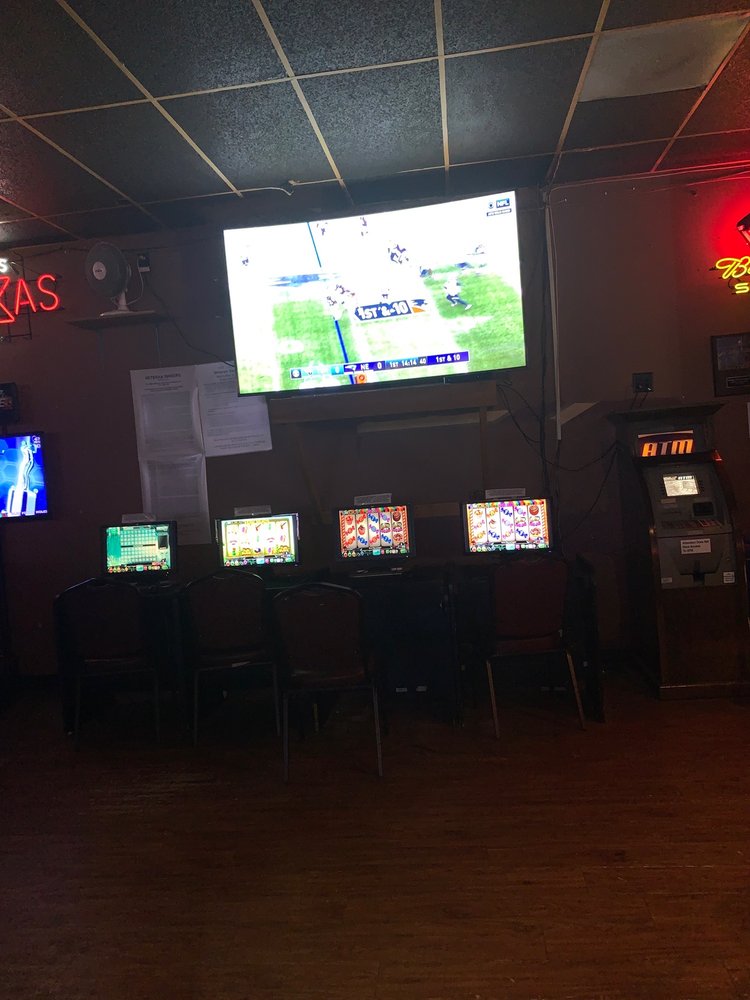 PARMER LANE TAVERN - 31 Photos & 46 Reviews - Sports Bars - 2121 W ...