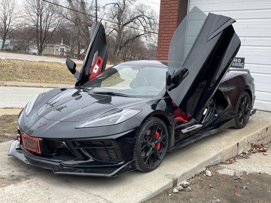 CLASSIC CREATIONS - Updated January 2026 - 43 Photos - 2518 Holmes St ...