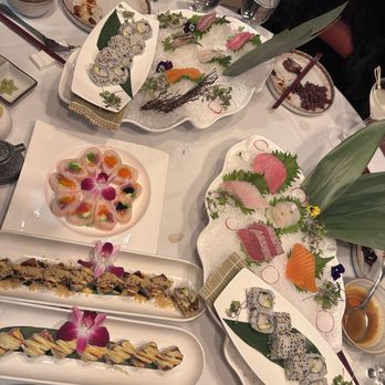 FENG SHUI - Updated March 2025 - 86 Photos & 42 Reviews - 2355 Olive St ...