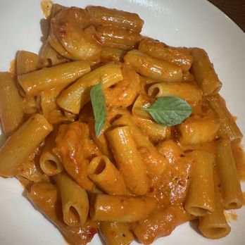 LUNA PASTA E DOLCI - Updated June 2024 - 392 Photos & 306 Reviews ...