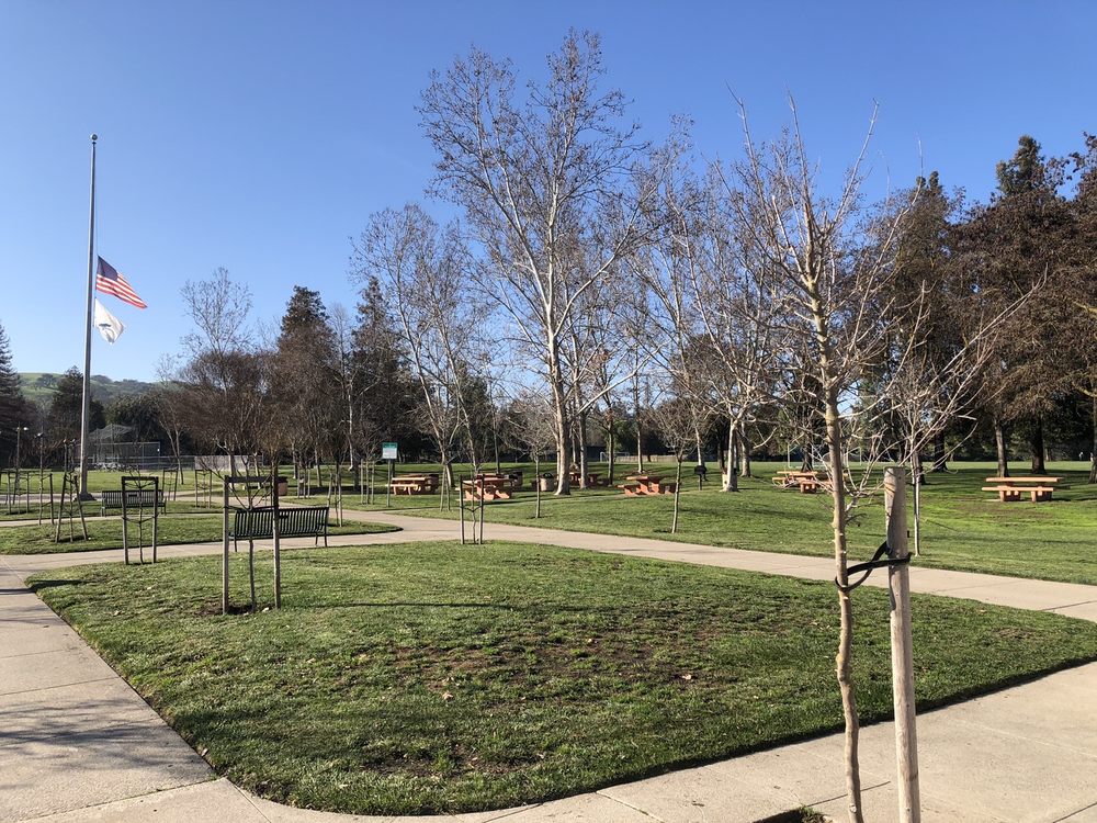 ATHAN DOWNS PARK - Updated December 2025 - 67 Photos & 51 Reviews - 2975 Montevideo Dr, San ...