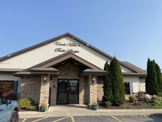 UNCLE MIKE’S BAKE SHOPPE - Updated March 2026 - 55 Photos & 74 Reviews ...