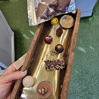 CHOCOLAT BY ADAM TURONI - Updated December 2025 - 328 Photos & 104 ...