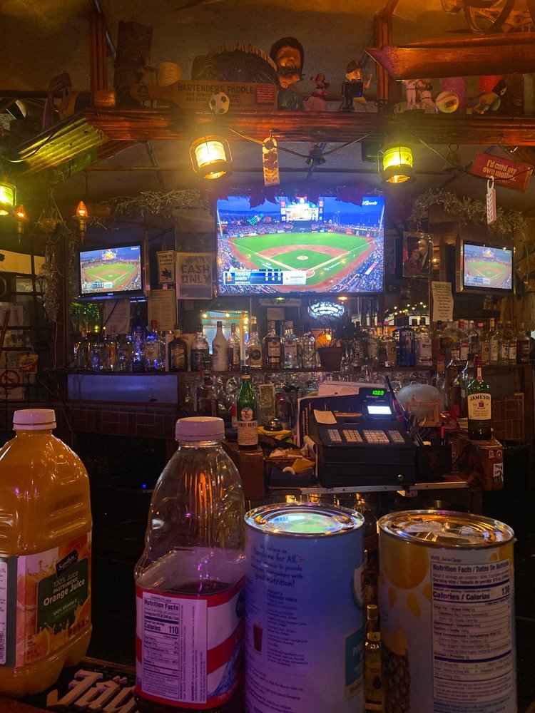 TRAD’R SAM - 310 Photos & 1005 Reviews - Dive Bars - 6150 Geary Blvd ...