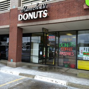 JERRY’S DONUTS - Updated August 2025 - 15 Photos & 64 Reviews - 12895 ...