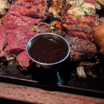 CARVE AMERICAN GRILLE - CENTRAL AUSTIN - Updated June 2025 - 517 Photos ...