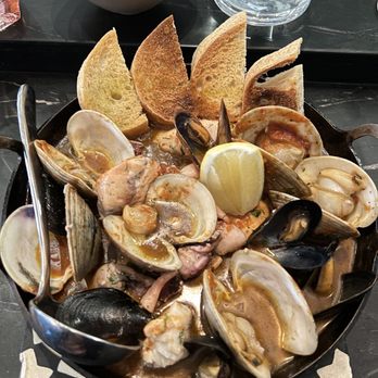 THE ANCHOVY BAR - 1024 Photos & 238 Reviews - 1740 O'Farrell St, San ...