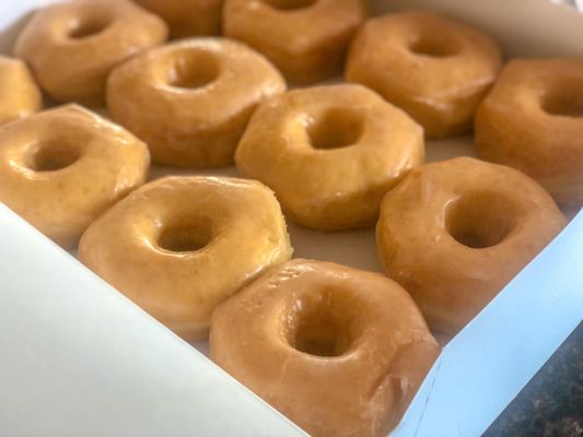 OMG DONUTS - Updated April 2024 - 16 Photos & 16 Reviews - 2501 W ...