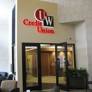 CAPITAL CREDIT UNION - Updated September 2025 - 15 Reviews - 825 Morris ...