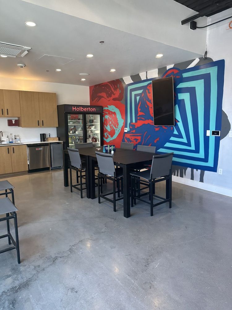 ATLAS SCHOOL - Updated February 2025 - 32 Photos - 15 N Cheyenne Ave ...