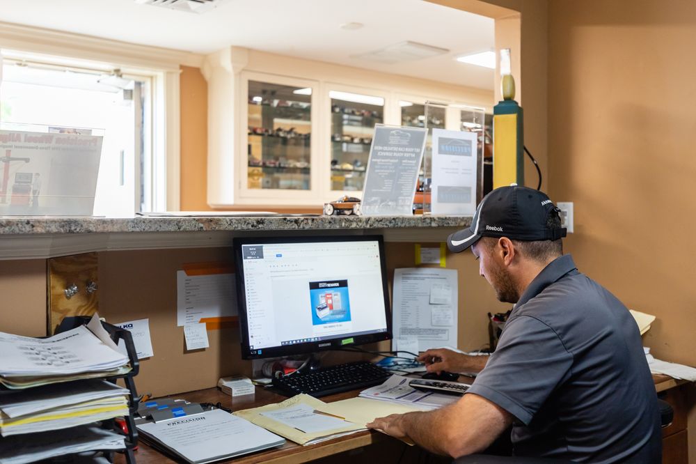 PRECISION COLLISION CENTER - Updated October 2024 - 268 Photos & 122 ...