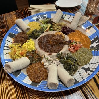 EATOPIA EATERY - Updated December 2025 - 206 Photos & 70 Reviews - 1301 ...