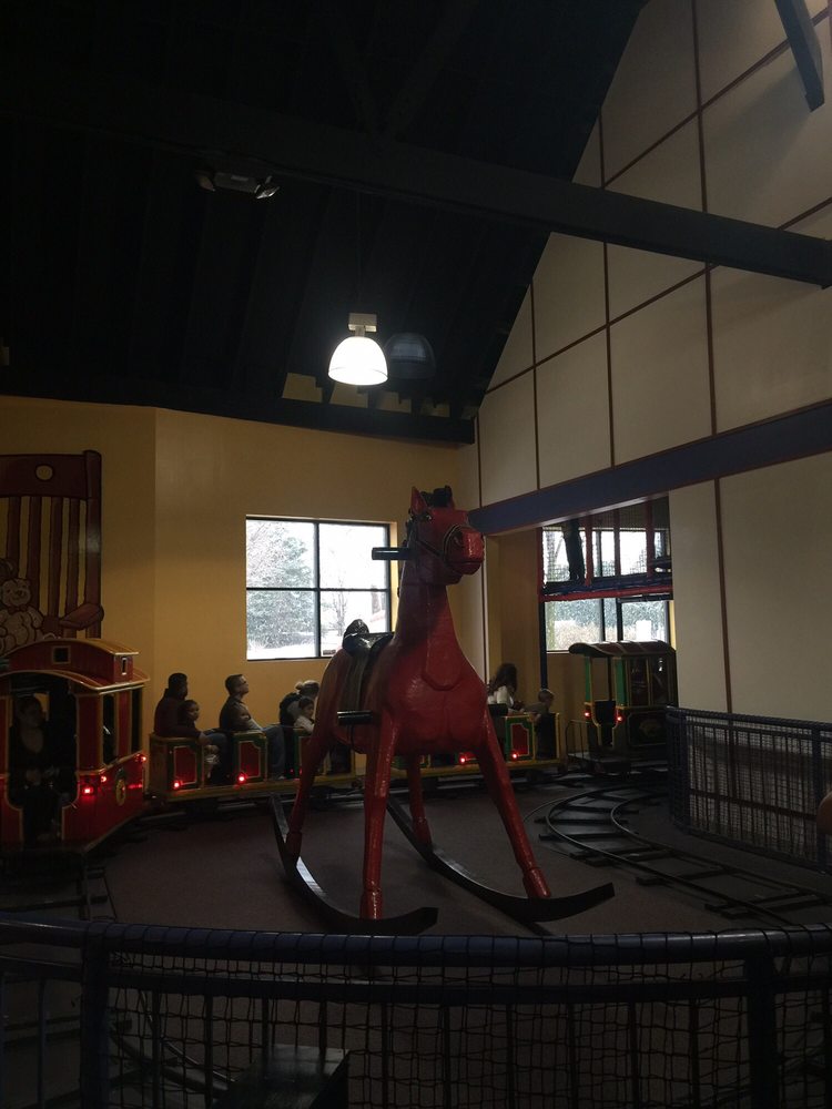 FUNSET BOULEVARD - 19 Photos & 23 Reviews - 3916 W College Ave ...